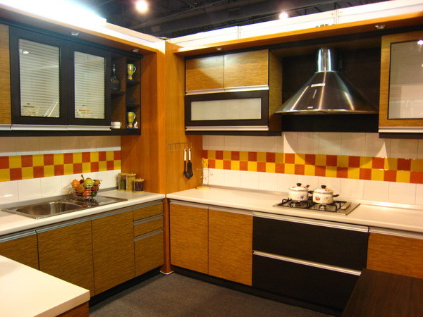 HOME & DECOR 2008 - Decor Report